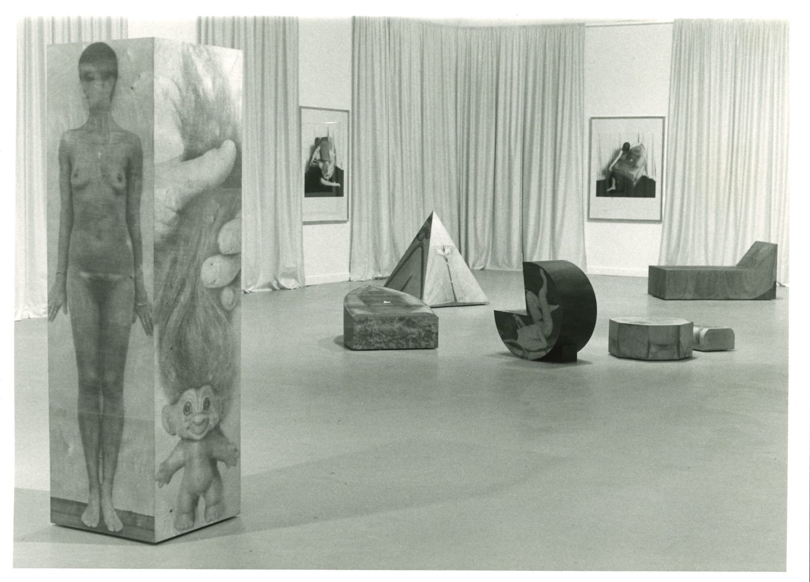 Aspex Portsmouth Ego Geometria Sum, Helen Chadwick - Aspex Portsmouth